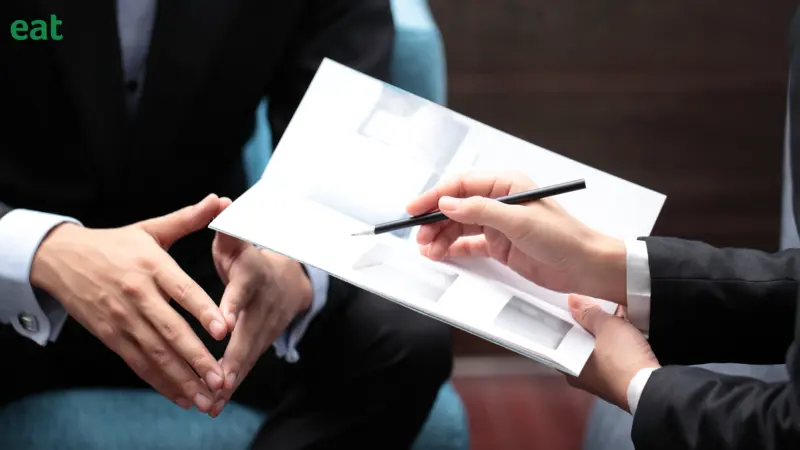 How To Create A Restaurant Pitch Deck (Examples Included)